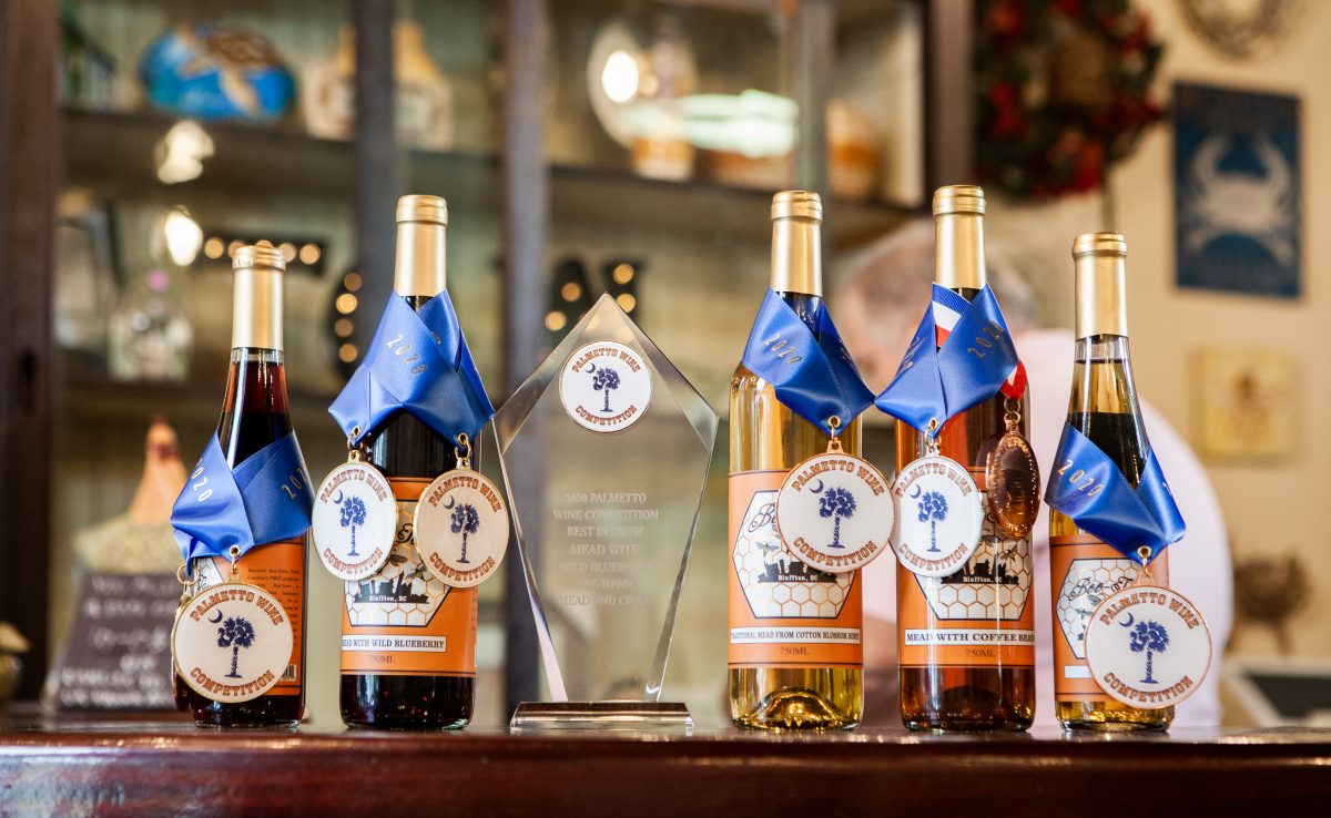 MEADS – Bee-Town Mead & Cider